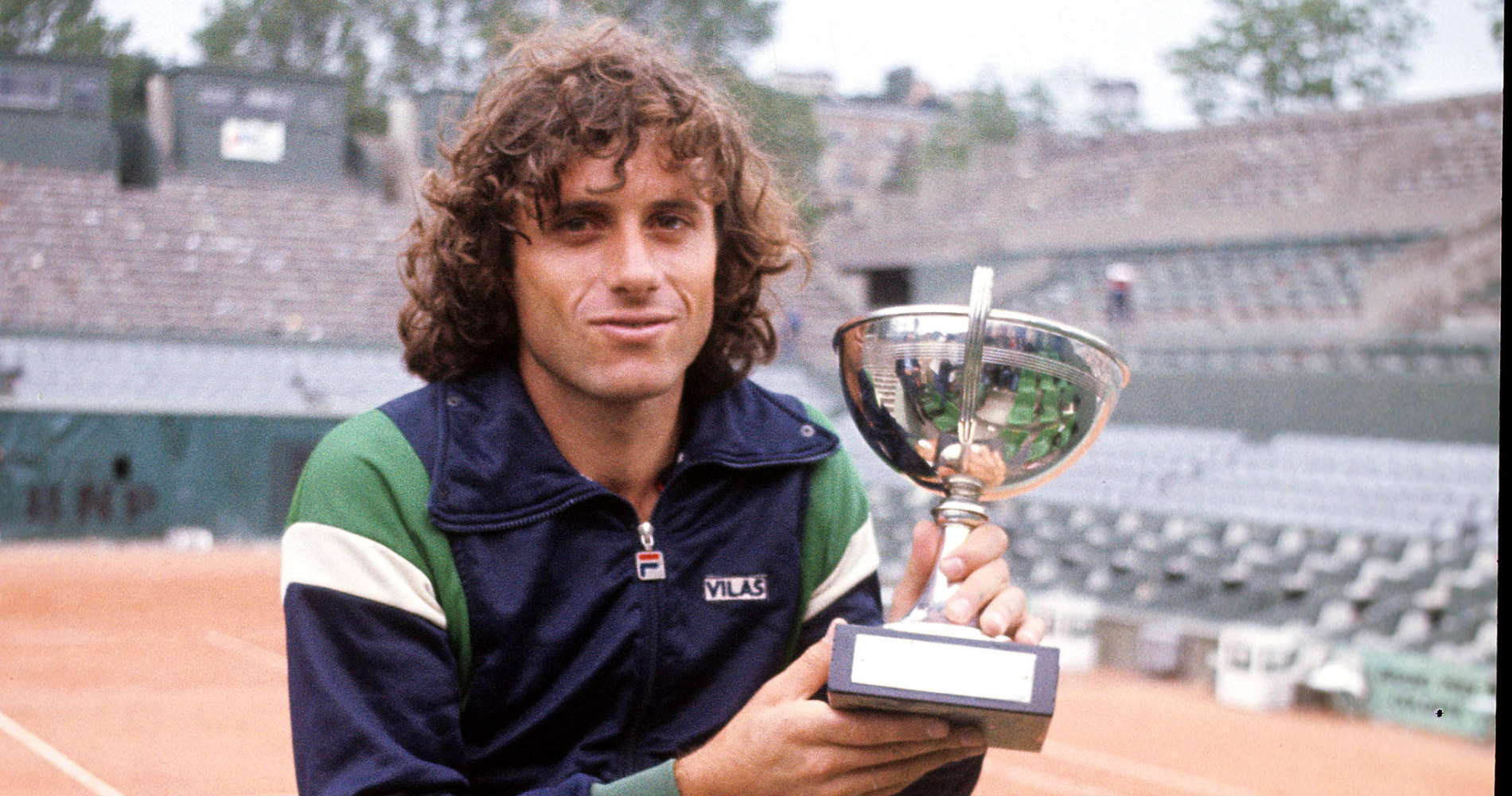 The day Nastase and his spaghetti racket frustrated Vilas - Tennis Majors